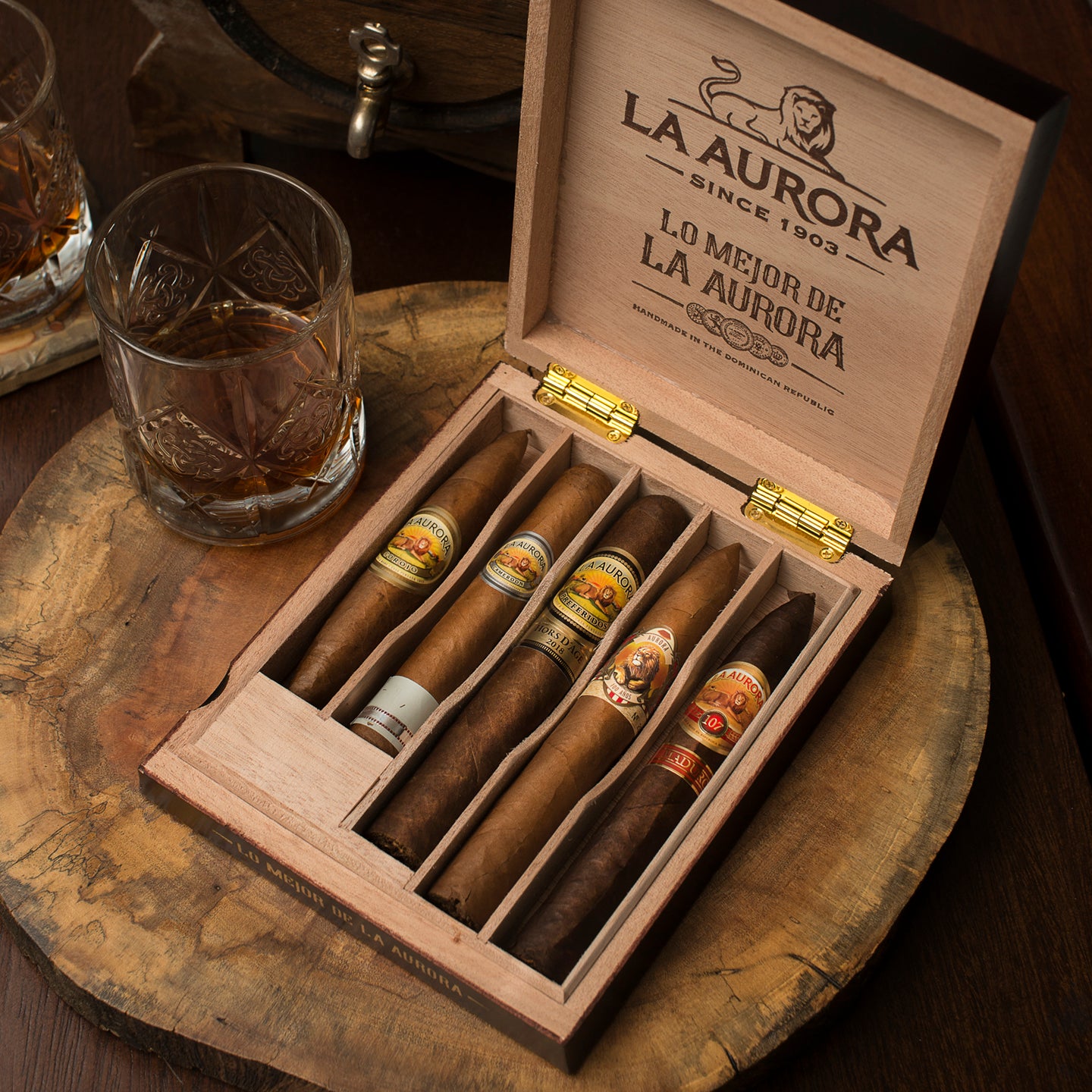 Original La Aurora Cigars | Premium Collection USA